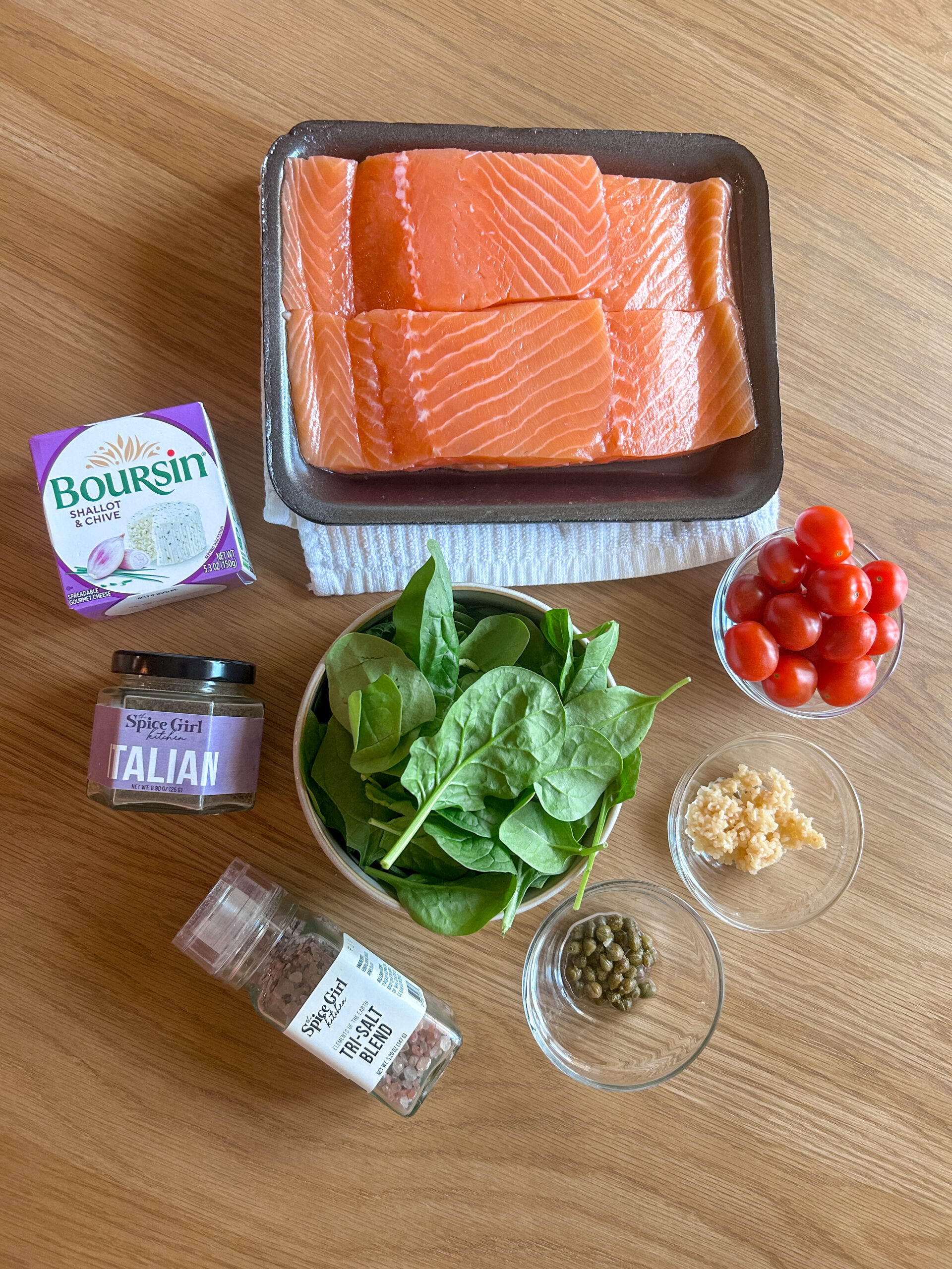 Creamy One Pot Salmon Pasta with Boursin Cheese, Spinach, and Capers ...