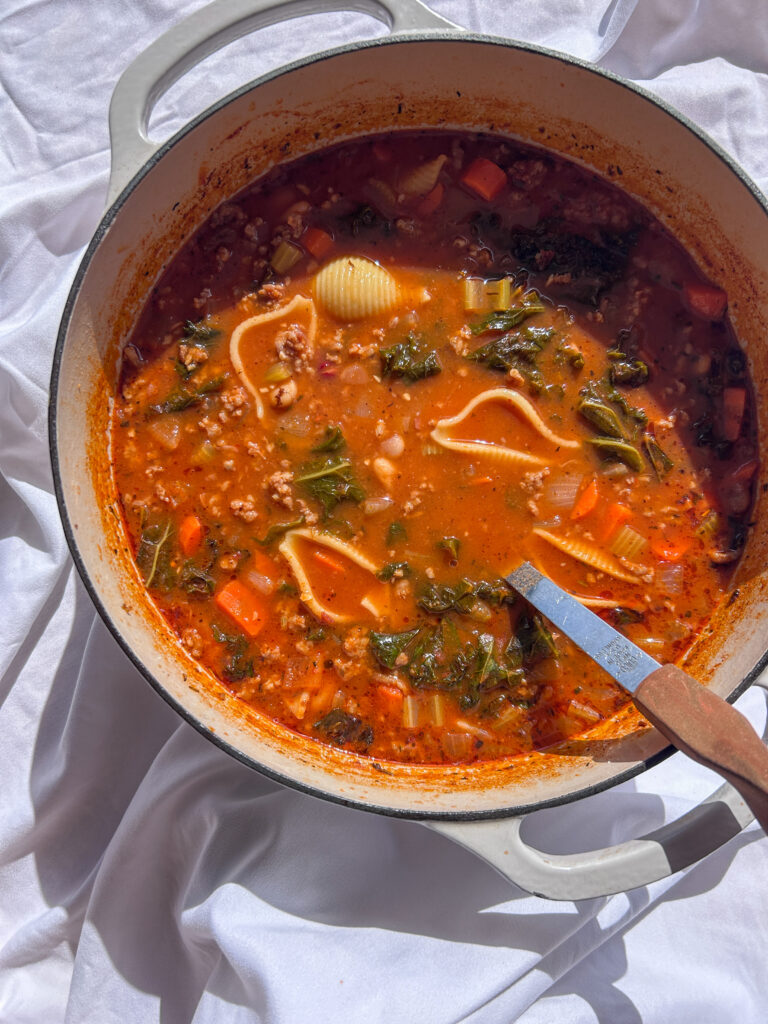 Traditional Italian Pasta Fagioli Recipe (Classic Pasta and Beans Soup ...