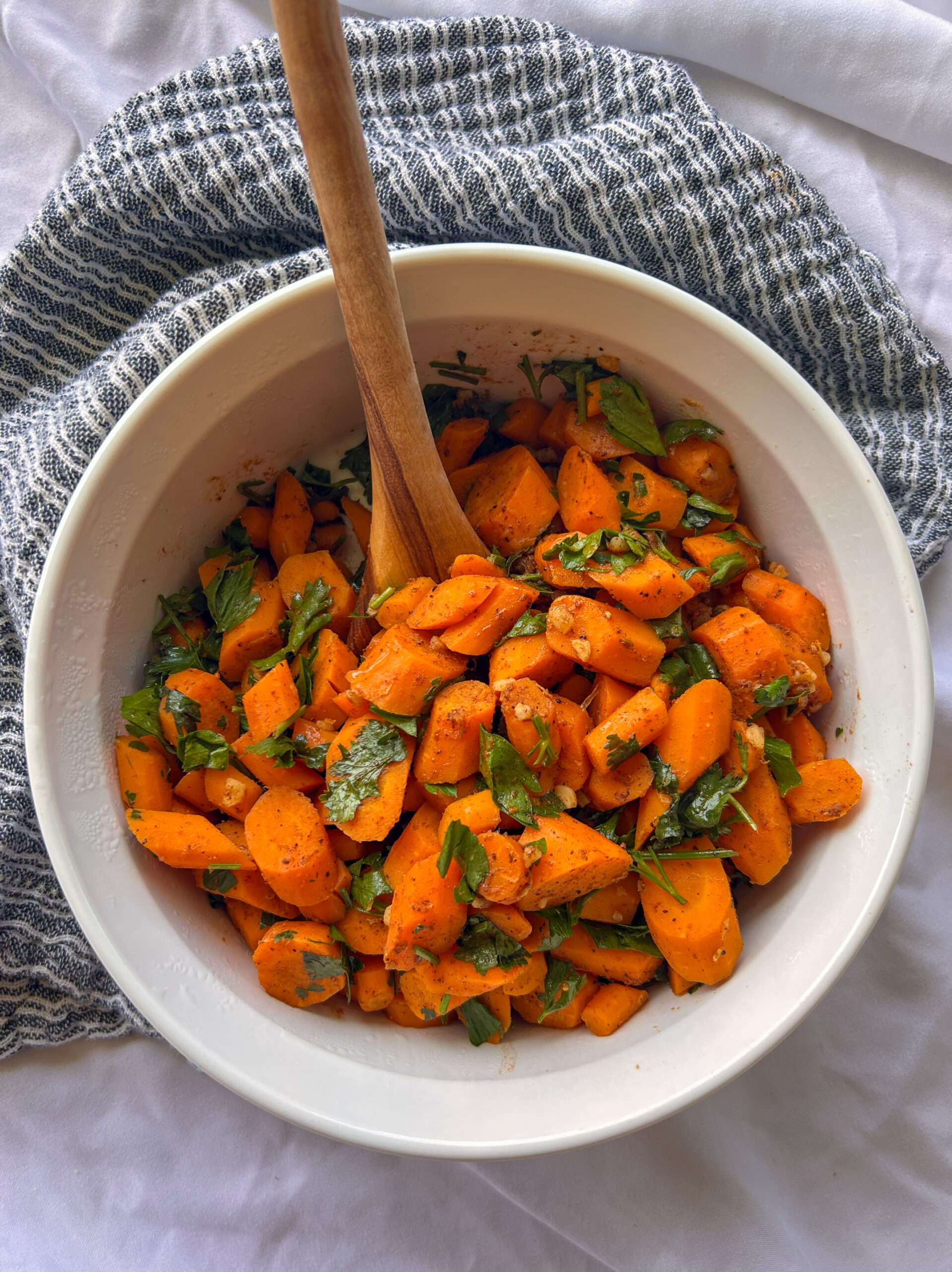 Moroccan Carrot Salad Recipe (Easy Traditional Side Dish) - The Spice ...